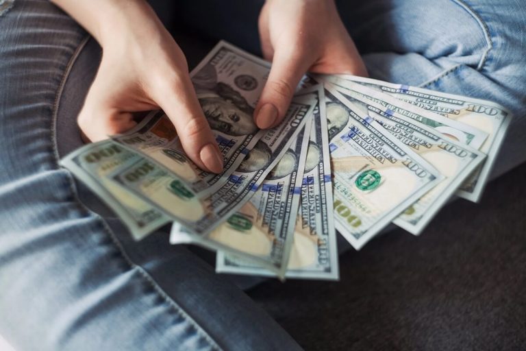 60+ Best Ways to Make Extra Money on the Side in 2026: $500+